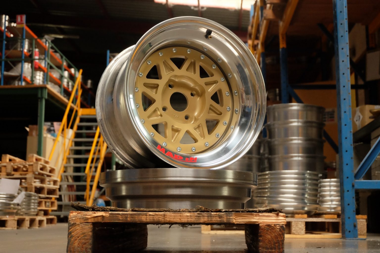 Mad In - 15C Light wheel (15'') - Custom wheels